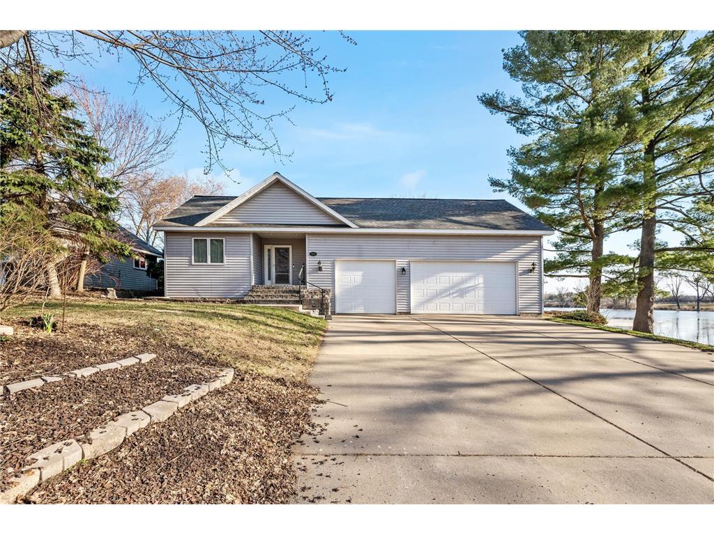 533 E 1st Street, New Richmond Twp, WI, 54017 | MLS: 6356497 | Edina Realty