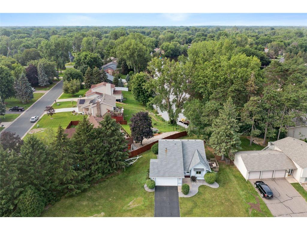 535 Sherwood Road, Shoreview, MN, 55126 | MLS: 6564837 | Edina Realty