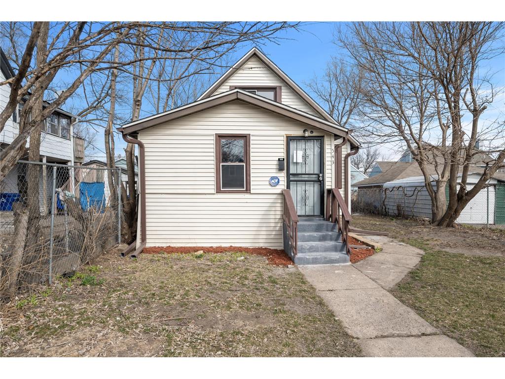 543 Van Buren Avenue, Saint Paul, MN, 55103 | MLS: 6506726 | Edina Realty
