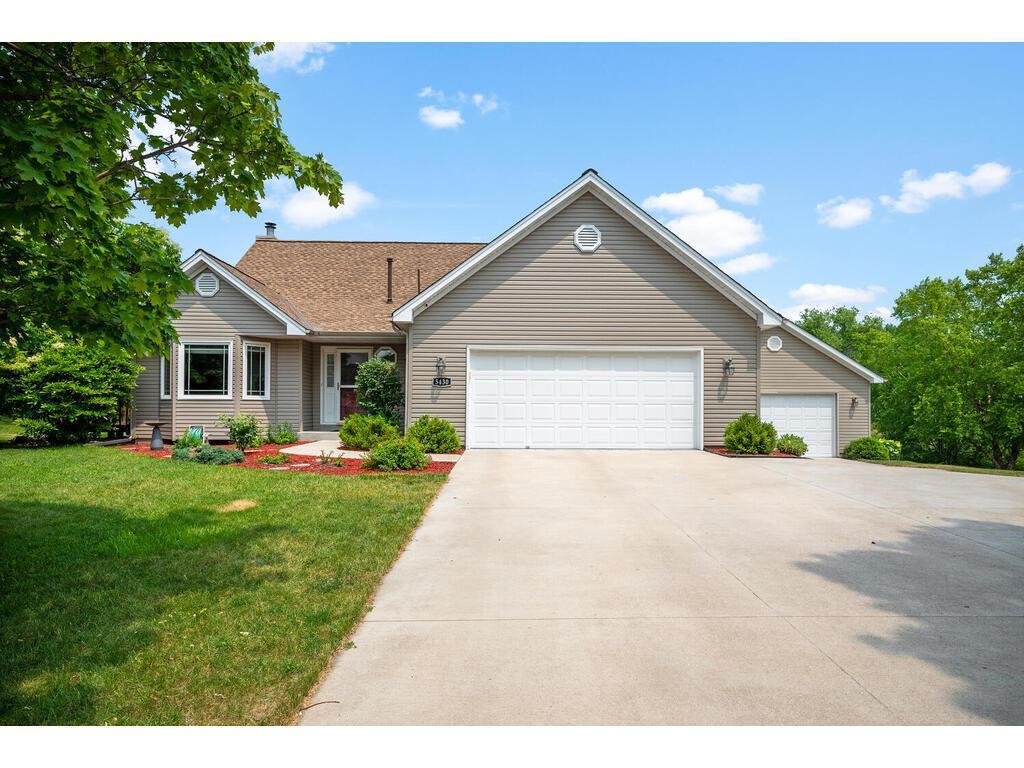 5430 Underwood Lane N, Plymouth, MN, 55442 | MLS: 6386896 | Edina Realty