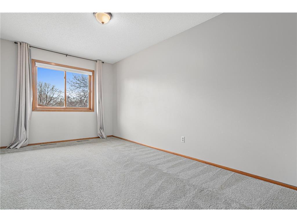 5435 Upper 147th Street W, Apple Valley, MN, 55124 | MLS: 6689864 ...