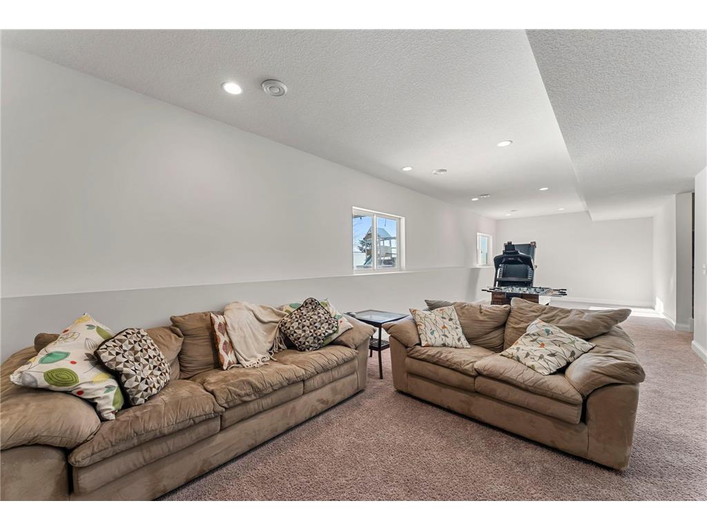 5437 199th Street N, Forest Lake, MN, 55025 | MLS: 7007690 | Edina Realty