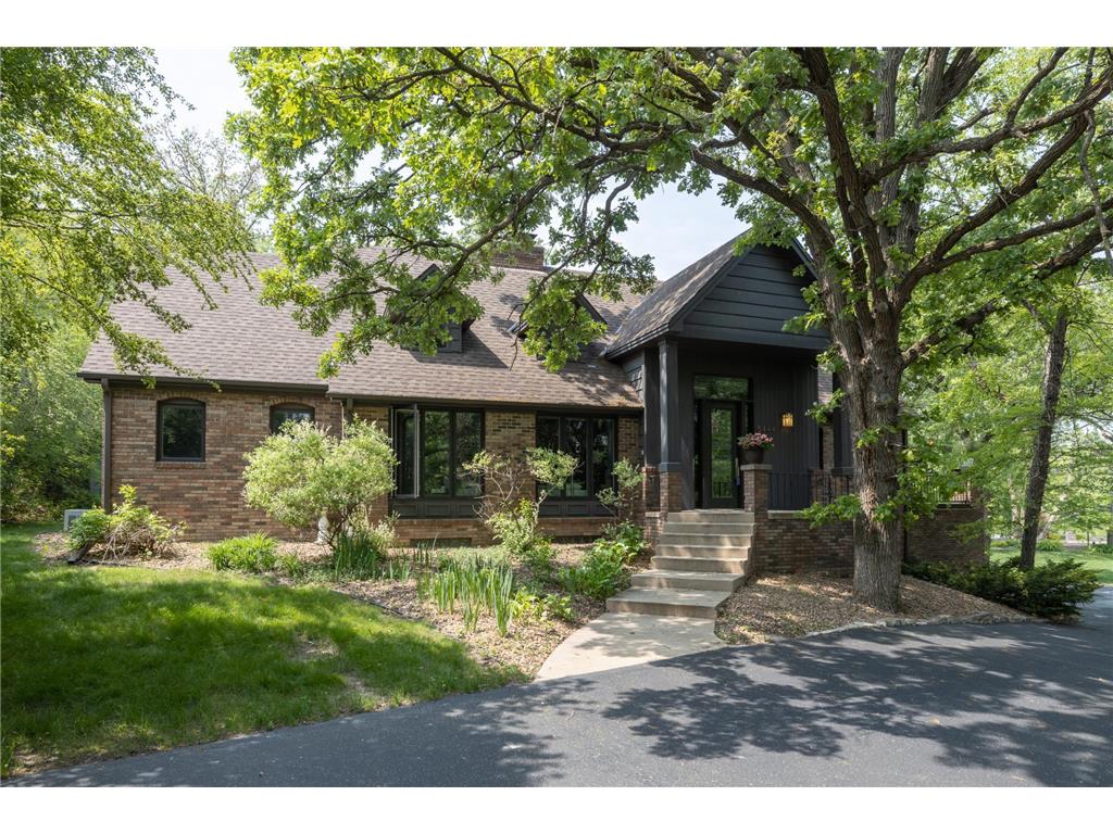 5444 134th Street W, Apple Valley, MN, 55124 | MLS: 6374617 | Edina Realty