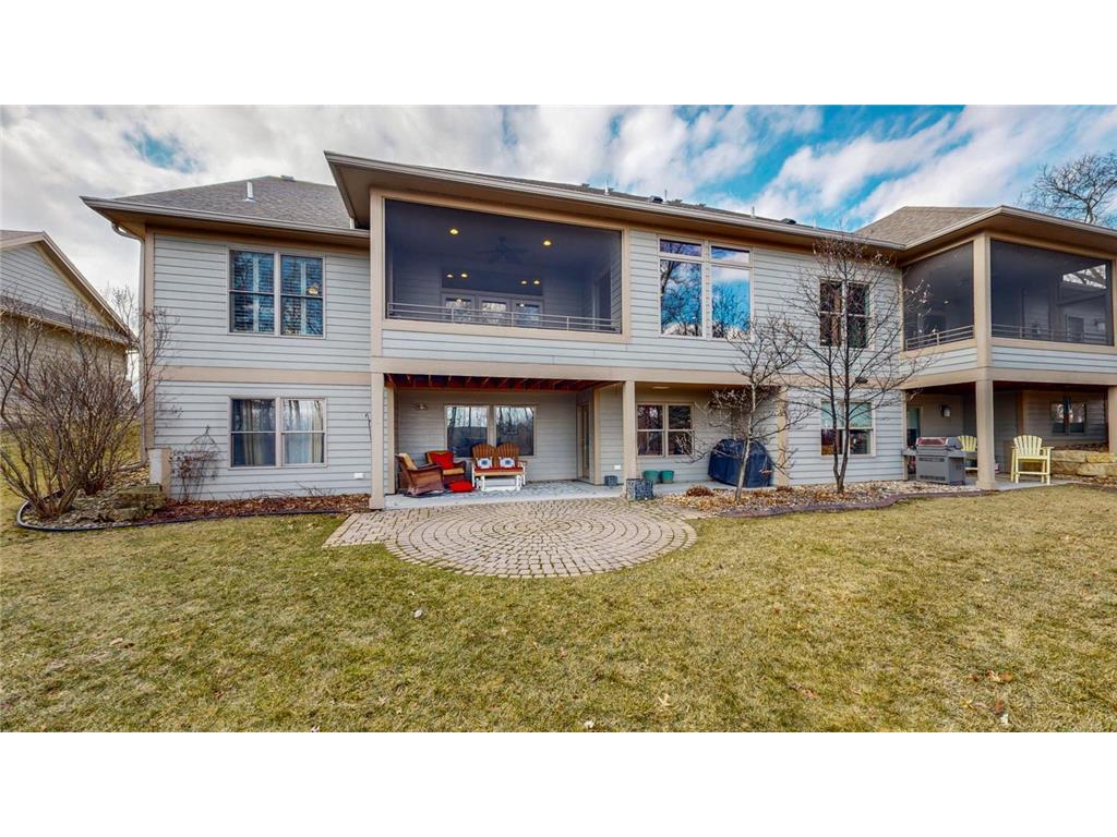 548 Fox Chase Road SW, Rochester, MN, 55902 | MLS: 7785469 | Edina Realty