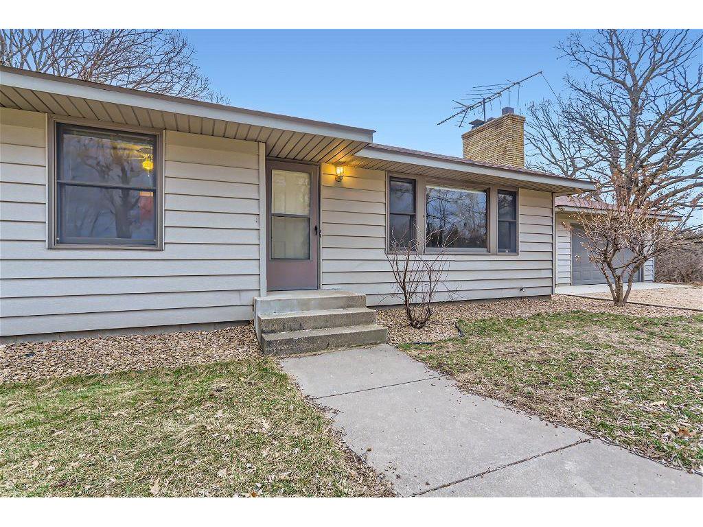 5485 Carmel Lane, Dahlgren Twp, MN, 55315 | MLS: 6511072 | Edina Realty