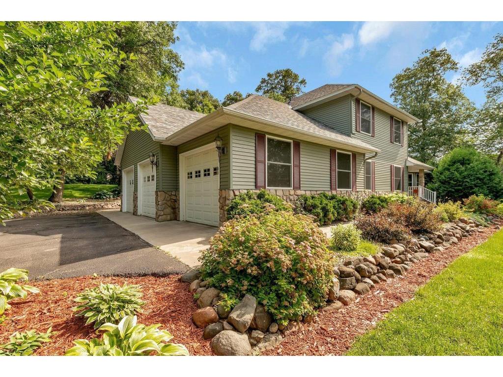 5492 Garden Hills Drive, Saint Augusta, MN, 56301 | MLS: 6682953 ...
