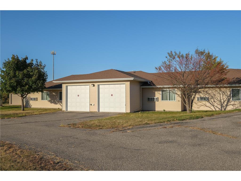 550 Commerce Drive, Le Center, MN, 56057 | MLS: 6621310 | Edina Realty