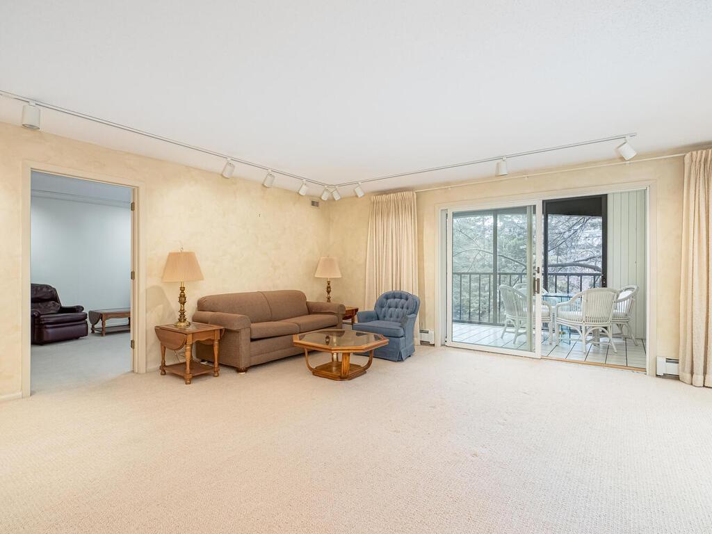 5501 Dewey Hill Road #239, Edina, MN, 55439 | MLS: 6533728 | Edina Realty