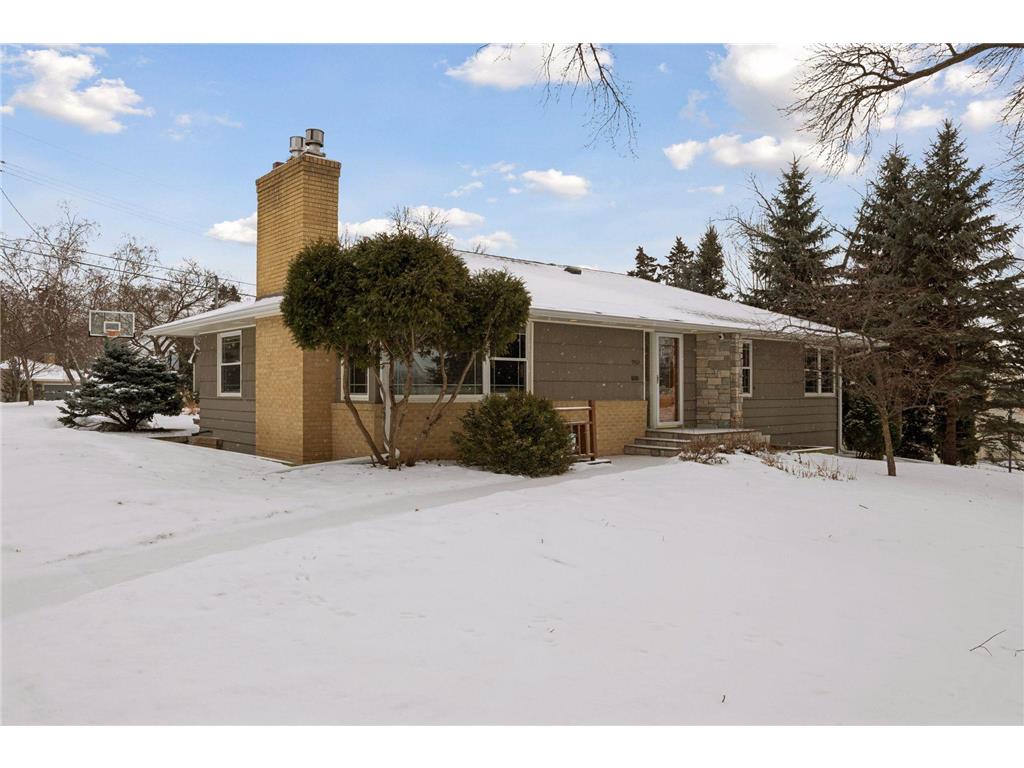 5501 Park Place, Edina, MN, 55424 | MLS: 7002067 | Edina Realty