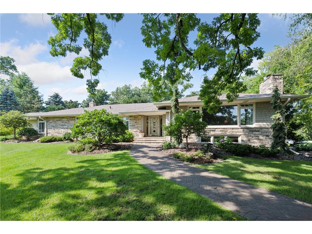 5517 Knoll Drive, Edina, MN, 55436 | MLS: 6759662 | Edina Realty