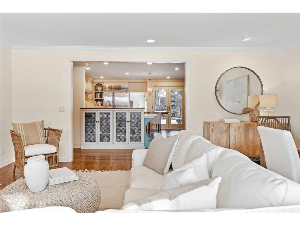 5529 Concord Avenue, Edina, MN, 55424 | MLS: 6805205 | Edina Realty