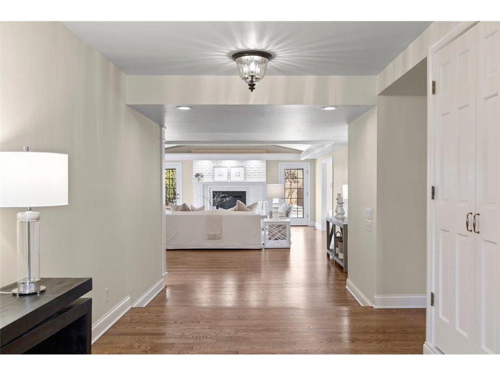 5529 Concord Avenue, Edina, MN, 55424 | MLS: 6805205 | Edina Realty