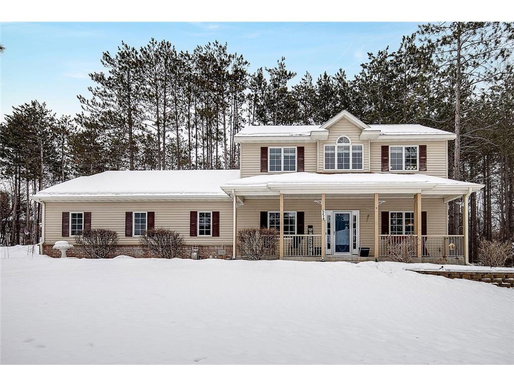 554 Pine Ridge, Prescott, WI, 54021 | MLS: 6329347 | Edina Realty