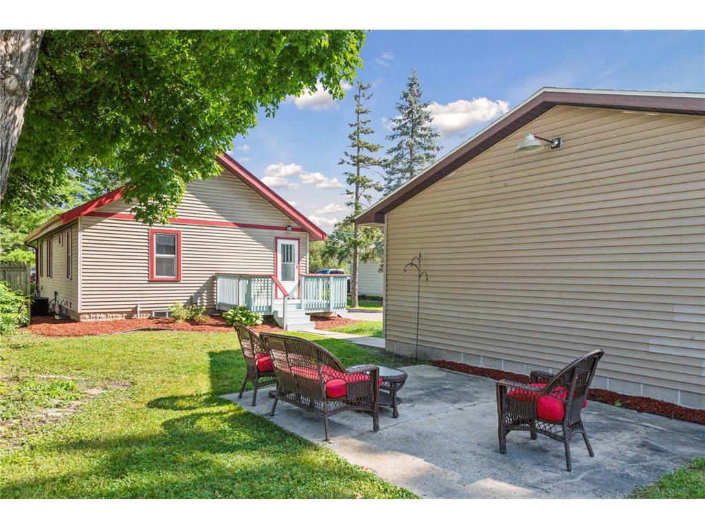 5565 Main Street W, Maple Plain, MN, 55359 | MLS: 6769257 | Edina Realty