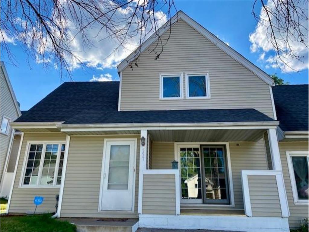 557 Gorman Avenue, Saint Paul, MN, 55107 | MLS: 6243067 | Edina Realty