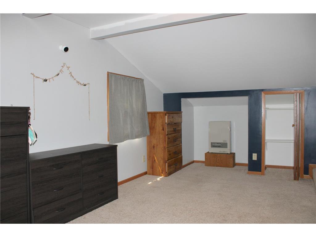 560 Hassan Street SE, Hutchinson, MN, 55350 | MLS: 6755168 | Edina Realty