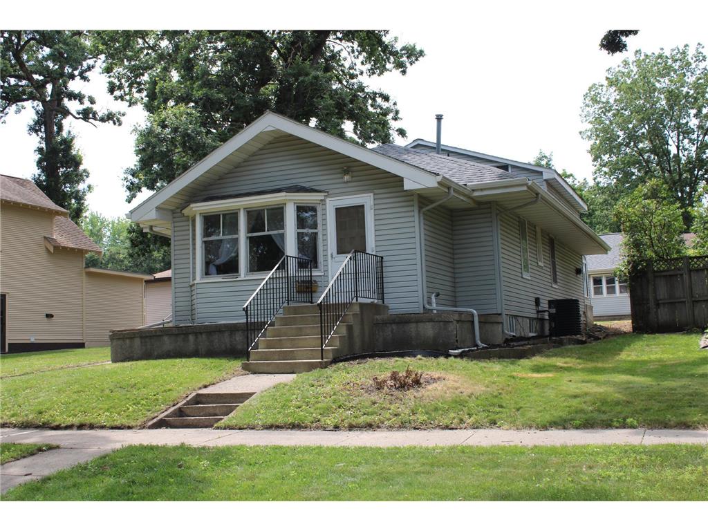 560 Hassan Street SE, Hutchinson, MN, 55350 | MLS: 6755168 | Edina Realty