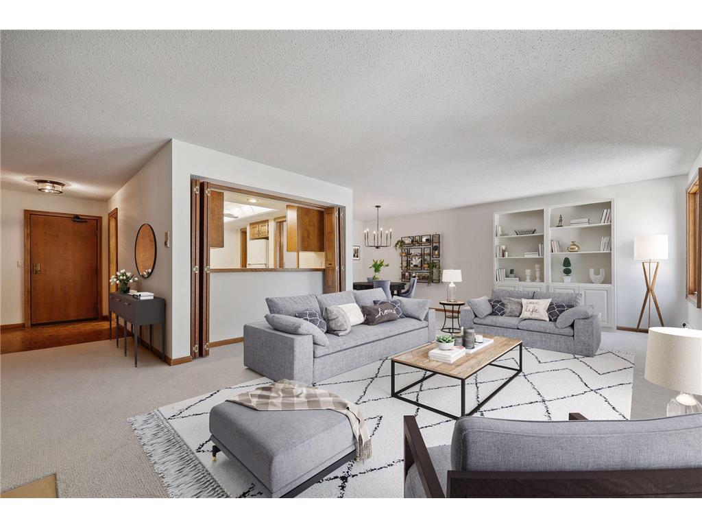 5601 Dewey Hill Road #105, Edina, MN, 55439 | MLS: 6510867 | Edina Realty