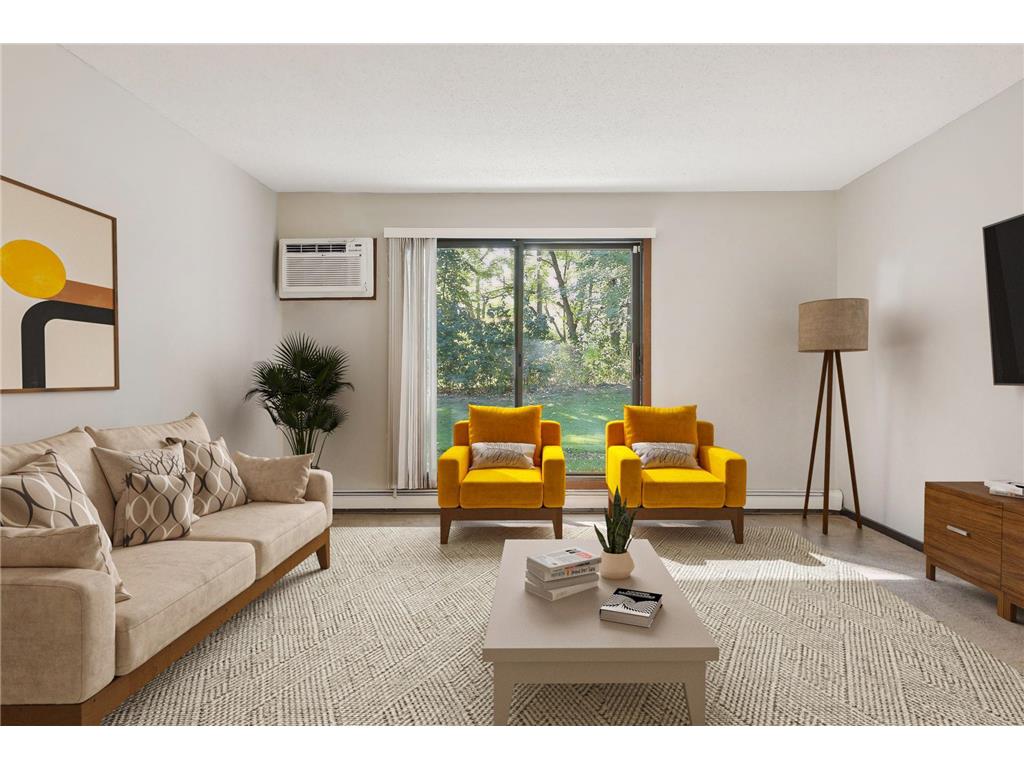 5607 Green Circle Drive #102, Minnetonka, MN, 55343 | MLS: 6610845 ...