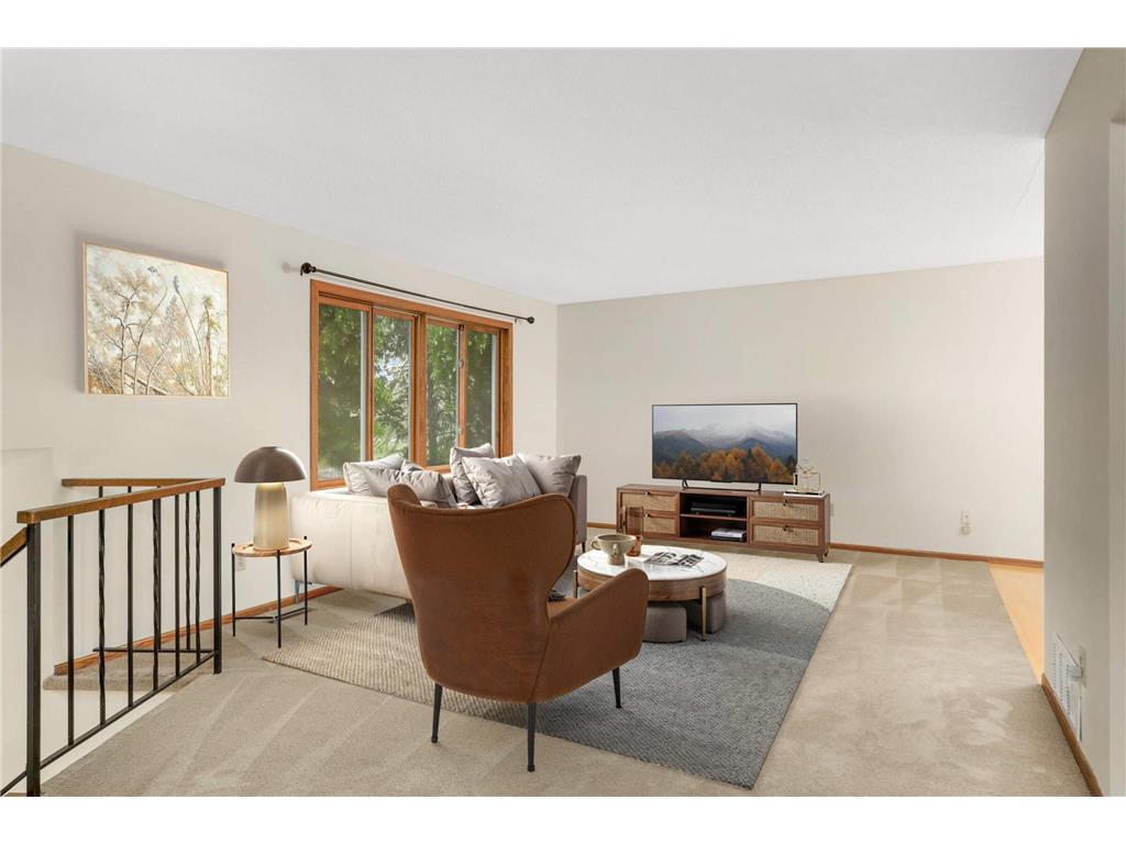 5661 Windmill Drive, White Bear Twp, MN, 55110 | MLS: 6746904 | Edina ...