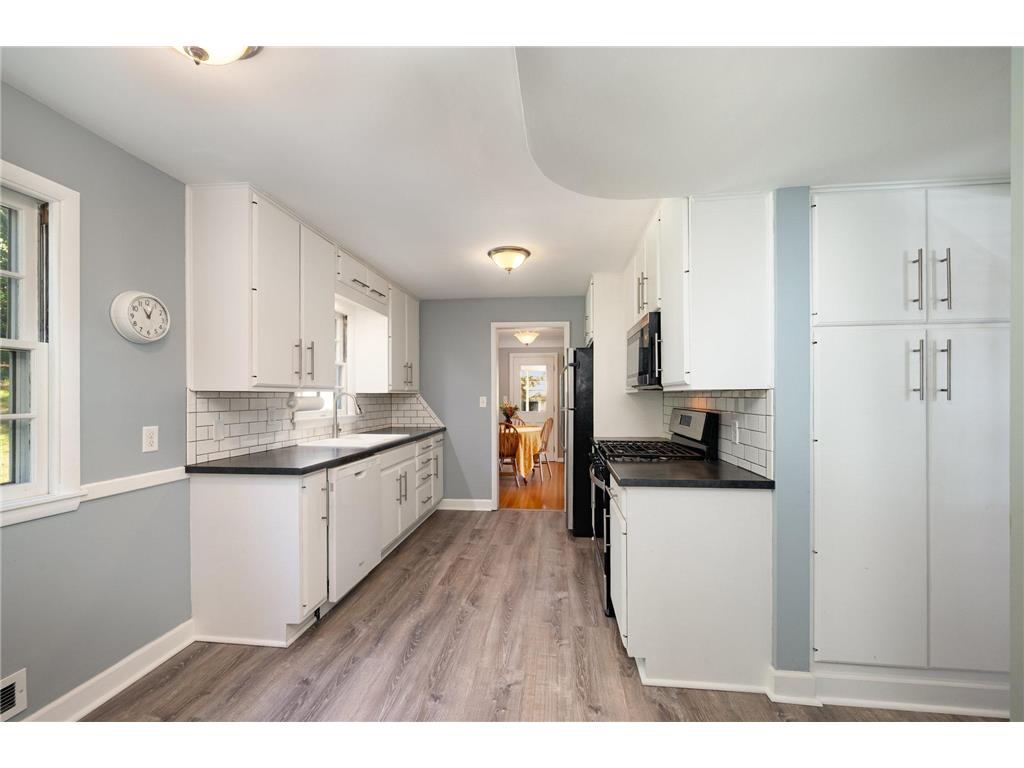 5720 Xerxes Avenue S, Edina, MN, 55410 | MLS: 6800225 | Edina Realty