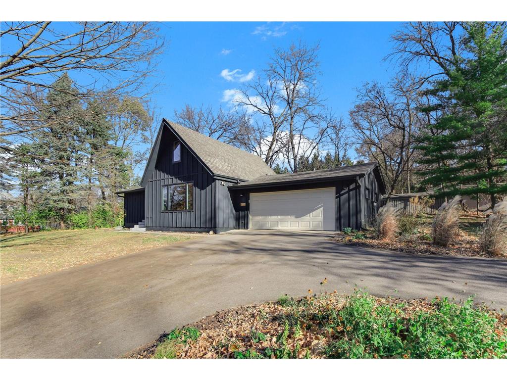 5735 Eureka Road, Excelsior, MN, 55331 | MLS: 6812129 | Edina Realty
