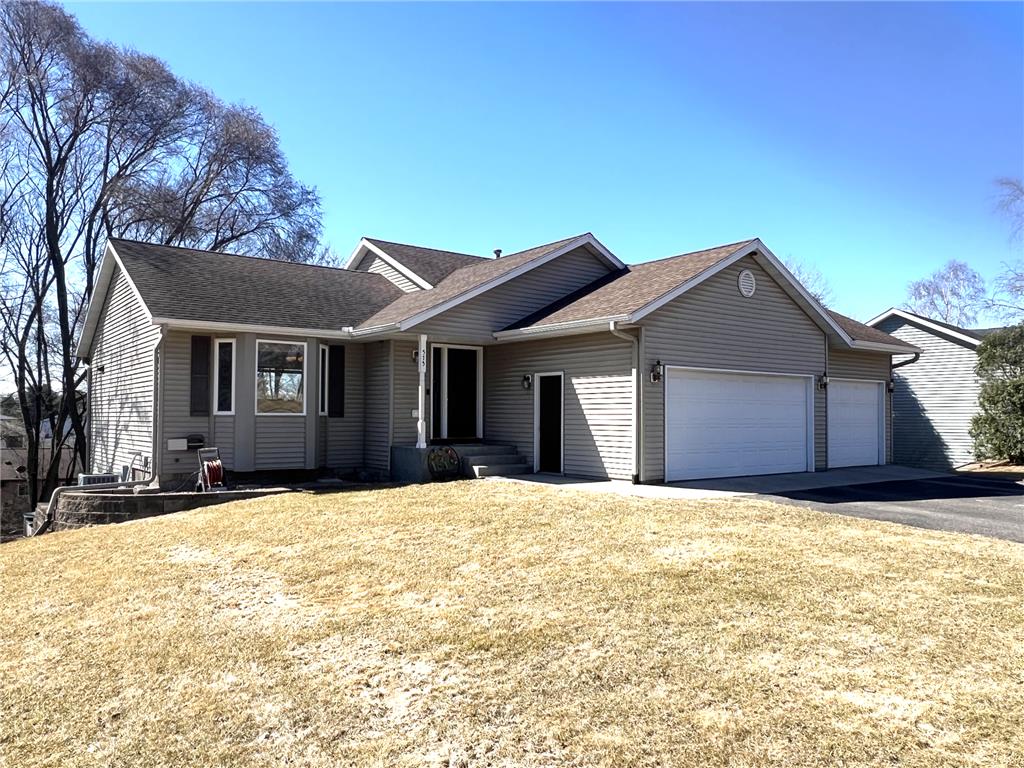 575 Flora Street S, Prescott, WI, 54021 | MLS: 6684547 | Edina Realty