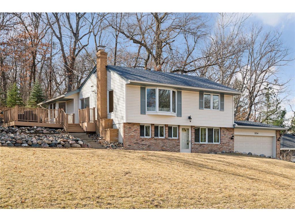 5754 W Glen Moor Road, Minnetonka, MN, 55345 | MLS: 6679814 | Edina Realty