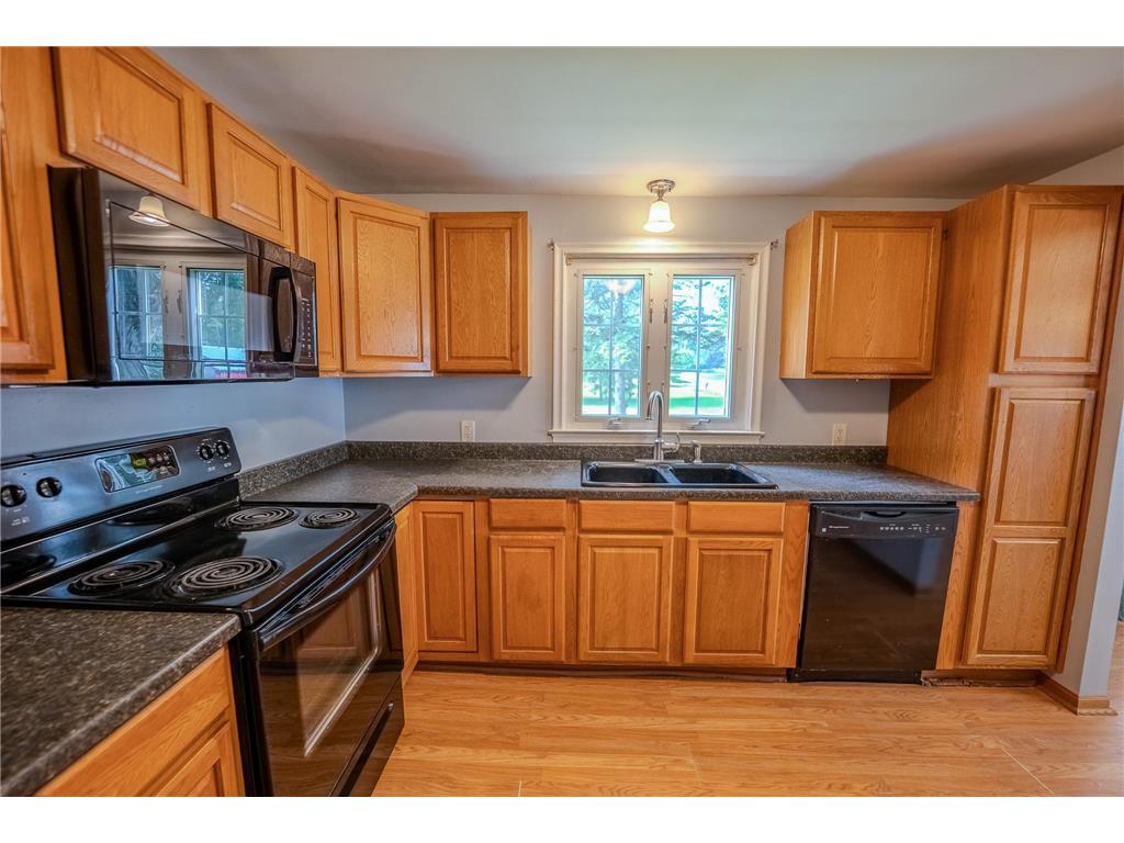 580 Davis Street, Hammond, WI, 54015 | MLS: 6739143 | Edina Realty