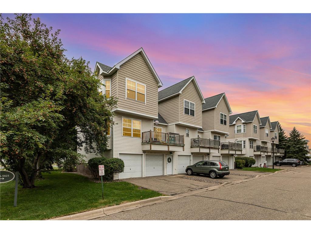 5801 University Avenue NE, Fridley, MN 55432 | MLS: 6430679 | Edina Realty