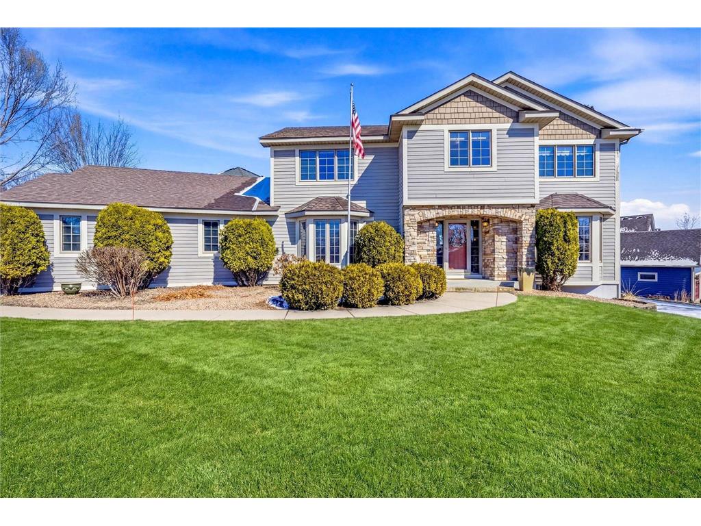 585 High Ridge Circle, Mendota Heights, MN, 55118 | MLS: 6784178 ...
