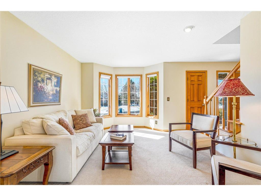 585 High Ridge Circle, Mendota Heights, MN, 55118 | MLS: 6784178 ...