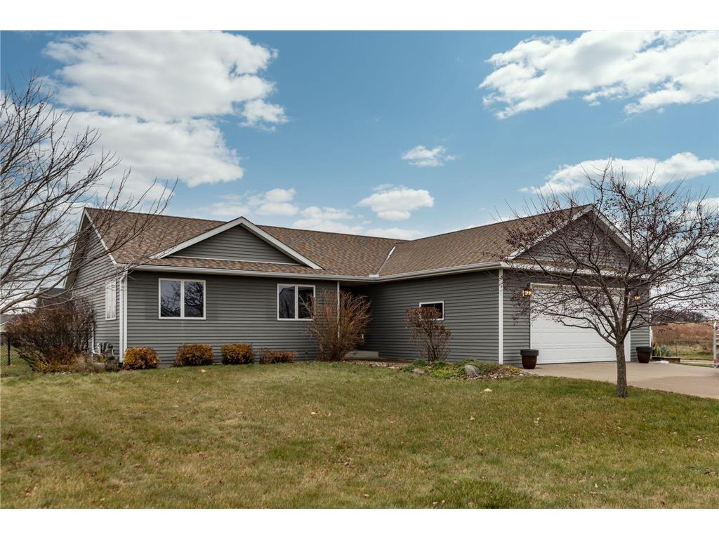 586 S Dover Street, Dover, MN, 55929 | MLS: 6631405 | Edina Realty