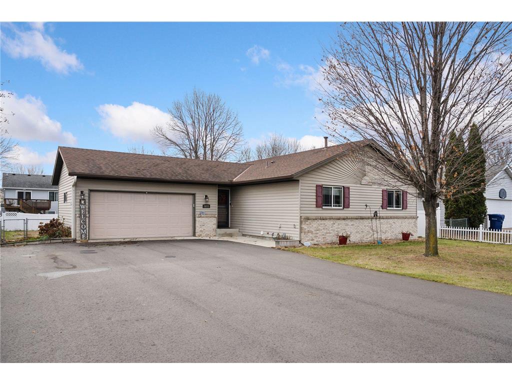 5872 Rolling Ridge Road, Saint Cloud, MN, 56303 | MLS: 6630117 | Edina ...