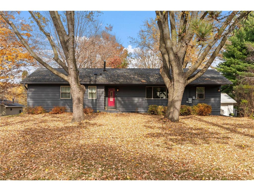 5910 Main Street W, Maple Plain, MN, 55359 | MLS: 6626294 | Edina Realty