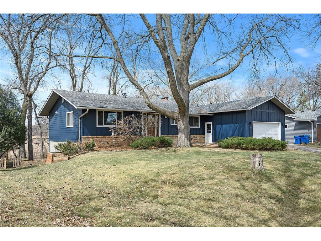 5912 Walnut Drive, Edina, MN, 55436 | MLS: 6511603 | Edina Realty