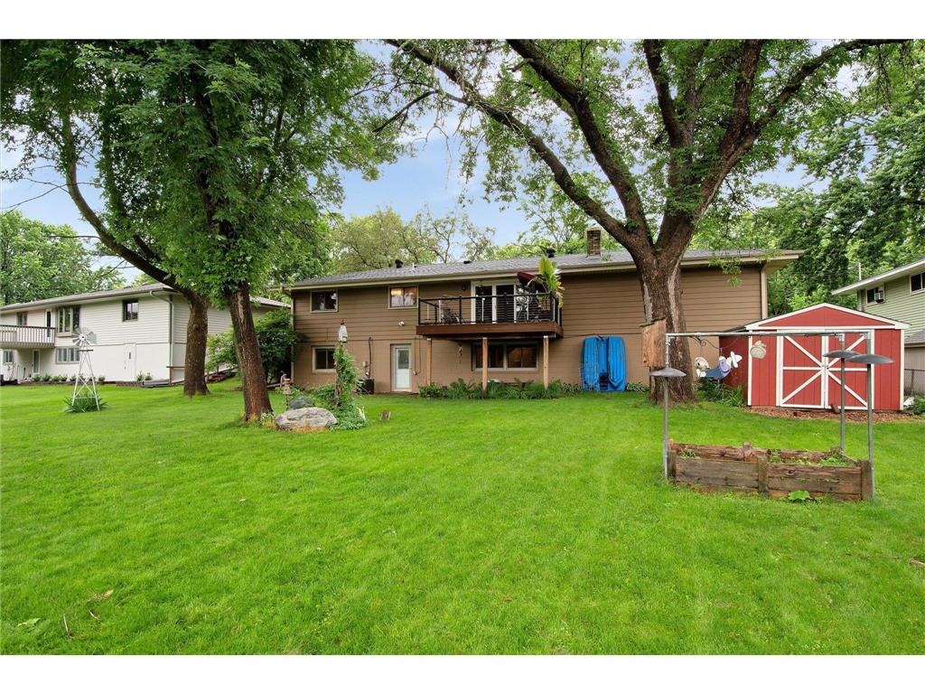 5920 Meadow Lake Road W, New Hope, MN, 55428 | MLS: 6569543 | Edina Realty