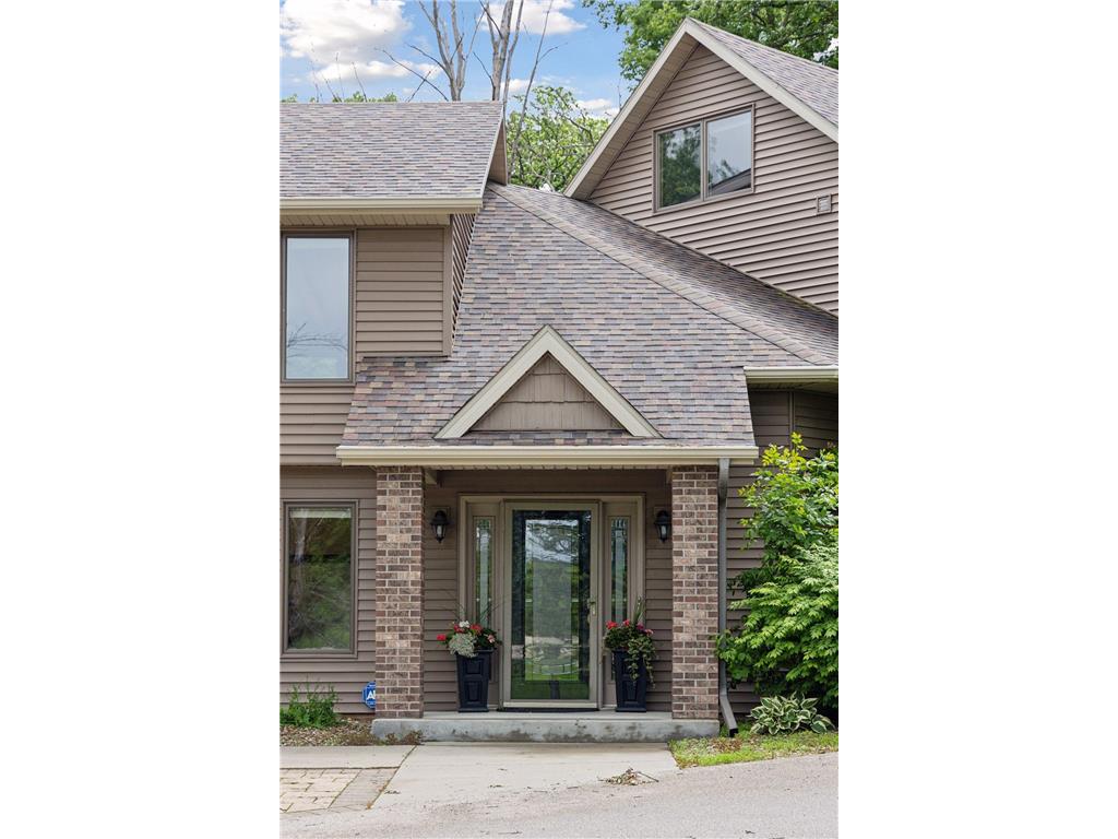 5920 Salem Road SW, Rochester, MN, 55902 | MLS: 6546936 | Edina Realty