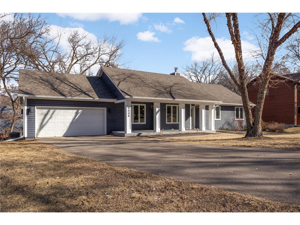 6008 Pinewood Lane, Minnetonka, MN, 55345 | MLS: 6680757 | Edina Realty