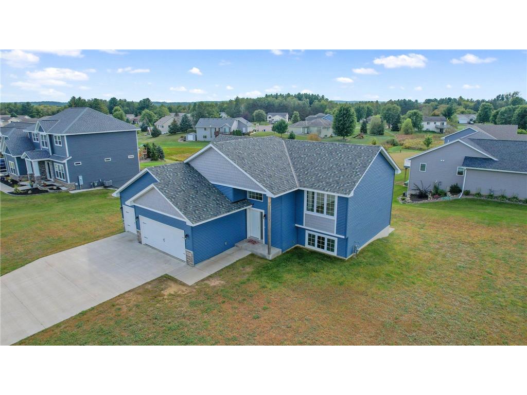 603 Kreekview Drive, Osceola, WI, 54020 | MLS: 6604074 | Edina Realty