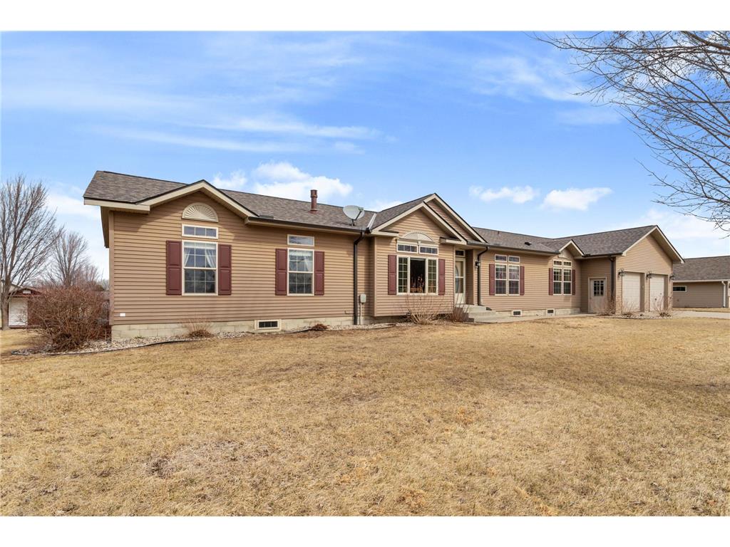 606 Appel Street, Springfield, MN, 56087 | MLS: 6683604 | Edina Realty