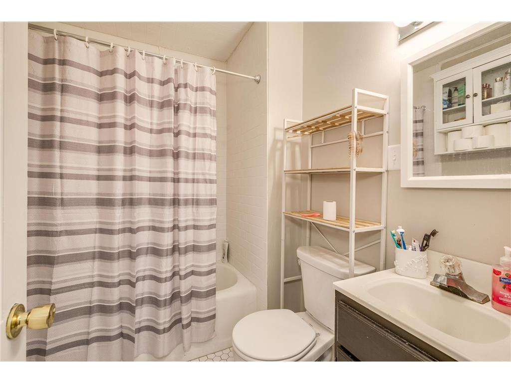 609 Dale Street N, Saint Paul, MN, 55103 | MLS: 6677924 | Edina Realty