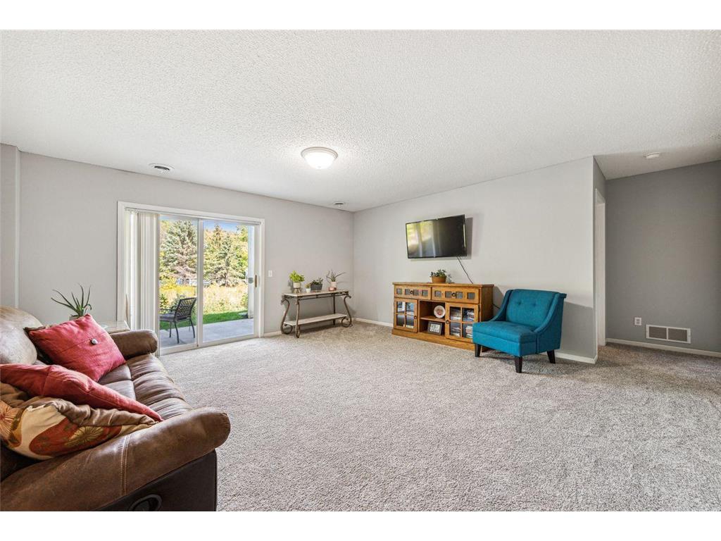610 Sunnyridge Lane, Loretto, MN, 55357 | MLS: 6514957 | Edina Realty