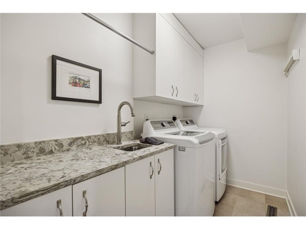 6104 Blake Ridge Road, Edina, MN, 55436 | MLS: 6782173 | Edina Realty