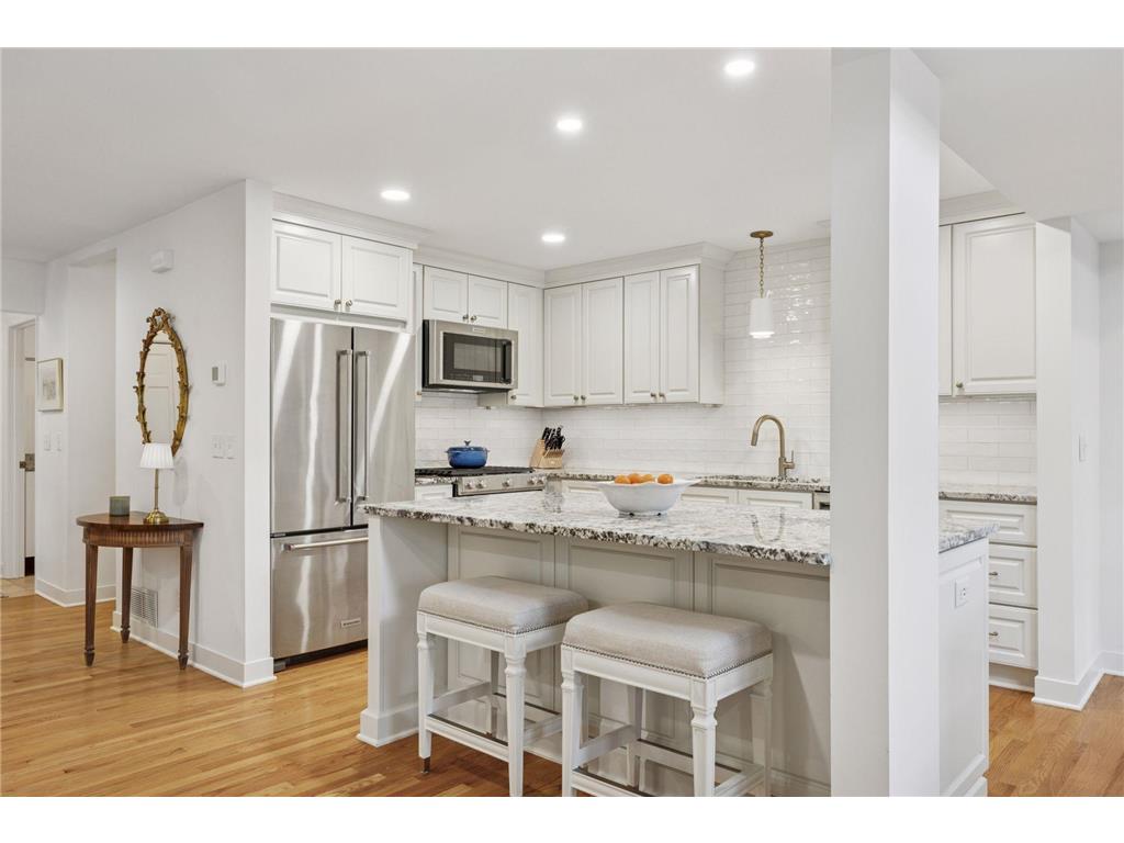 6104 Blake Ridge Road, Edina, MN, 55436 | MLS: 6782173 | Edina Realty