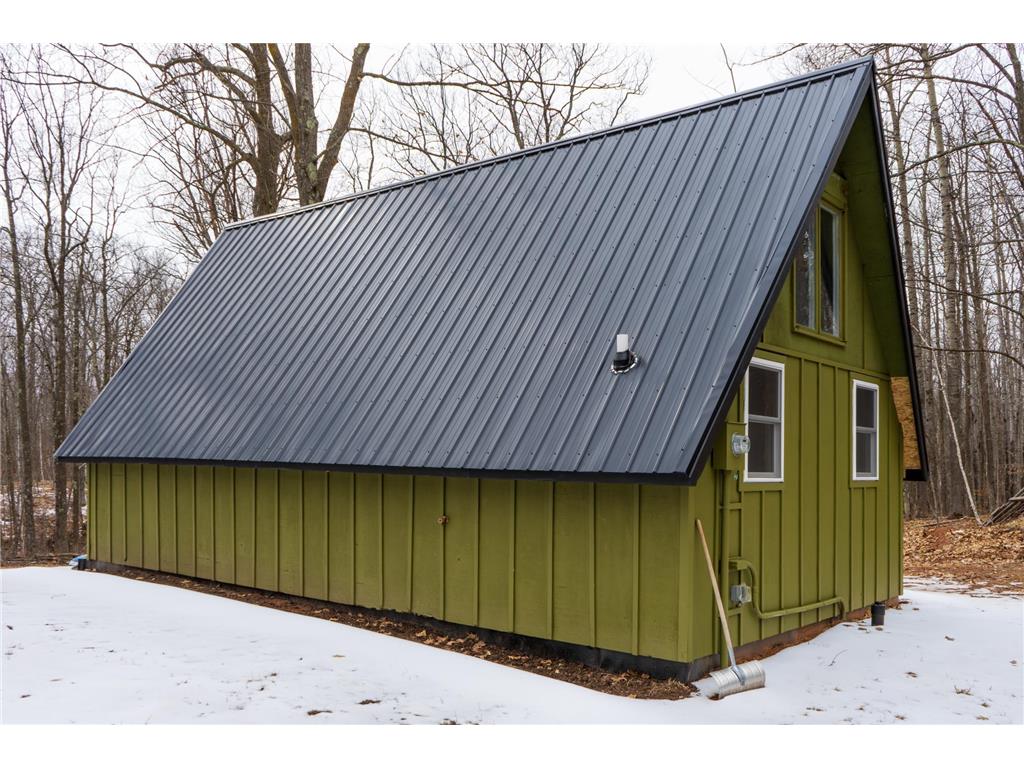 61128 Fleming Loop S, Askov, MN, 55704 | MLS: 6765463 | Edina Realty