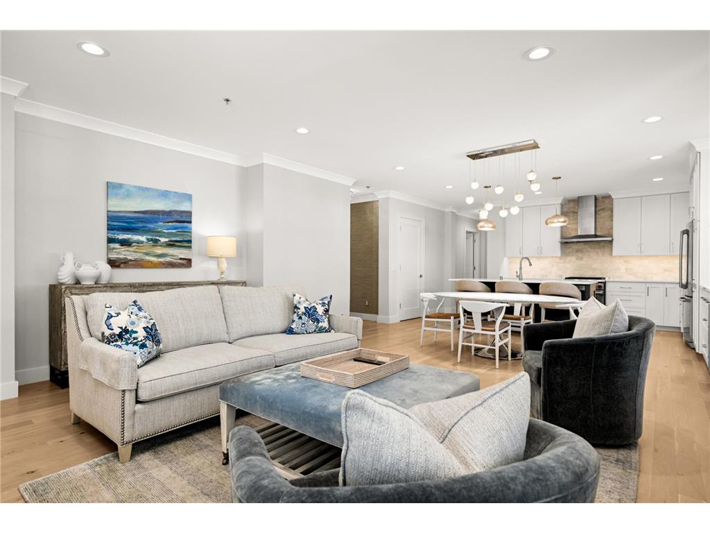 6128 Kellogg Avenue #201B, Edina, MN, 55424 | MLS: 7010588 | Edina Realty