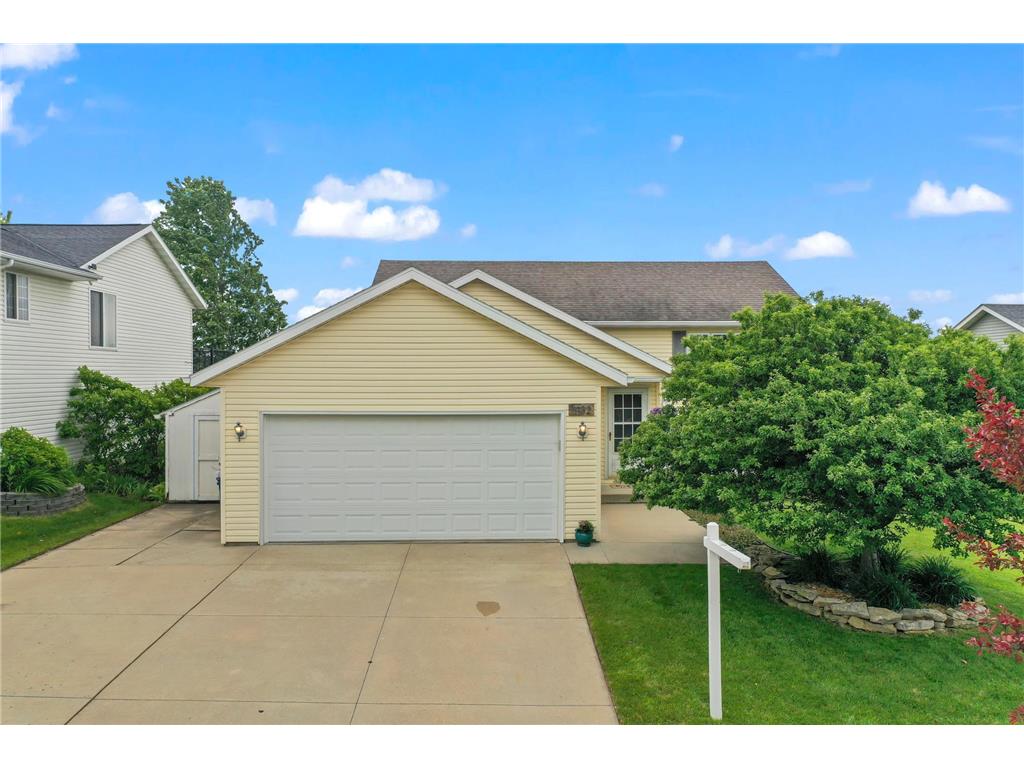 6132 Jonathan Lane NW, Rochester, MN, 55901 | MLS: 6540525 | Edina Realty