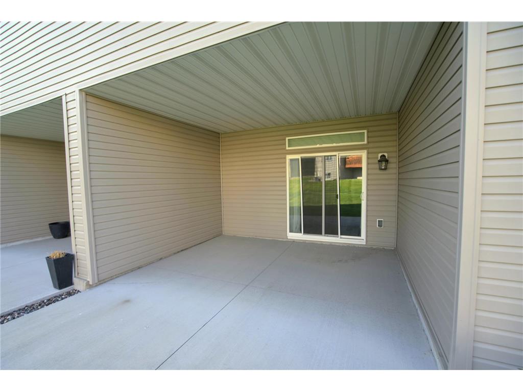 6150 Boulder Ridge Drive, Rockford, MN, 55373 | MLS: 6653304 | Edina Realty