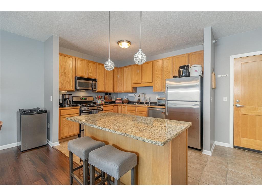 619 8th Street SE #408, Minneapolis, MN, 55414 | MLS: 6534120 | Edina ...